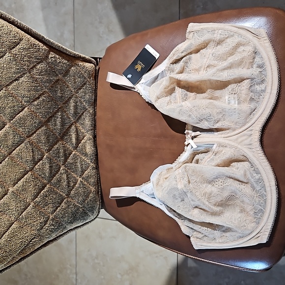 Wacoal | Intimates & Sleepwear | Wacoal Retro Chic Full Figure Unlined ...